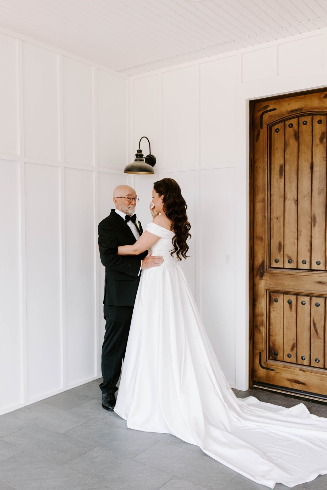 Classy Farmington Polo Club Wedding | Amanda & Rob ...