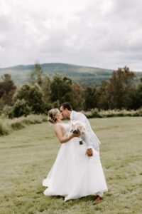 Maine Wedding Photos from a Stunning Mountain Star Estate Wedding ...